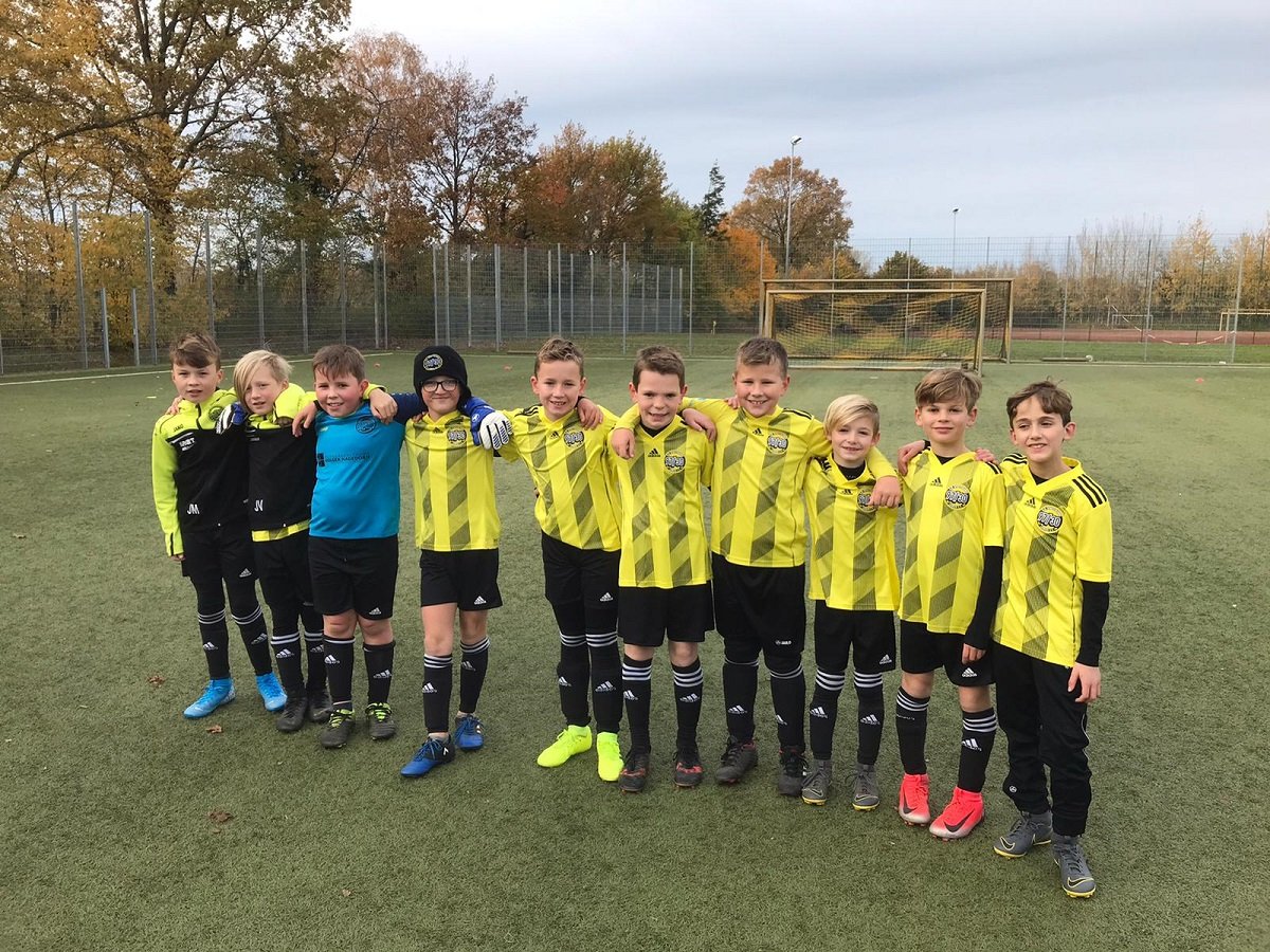 E1: Klare Angelegenheit gegen JSG RingenBerg E1 - Sportfreunde 97/30 ...